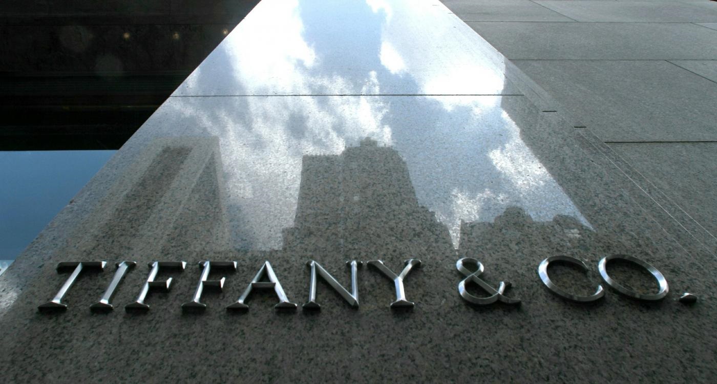 Tiffany conferma offerta Lvmh, proposta all'esame del cda - Finanza.com